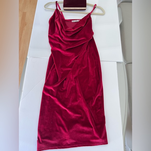 Petro Zillia | Dresses | Stretchy Red Velvet Cocktail Dress Knee Length ...
